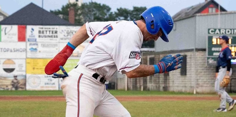 How to Teach Sliding in Baseball | Proper Slide in Baseball – BRUCE BOLT